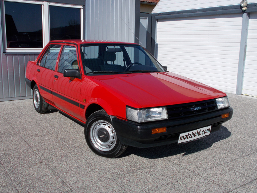 TOYOTA Corolla Automatik YOUNGTIMER | EUR 2.450,--